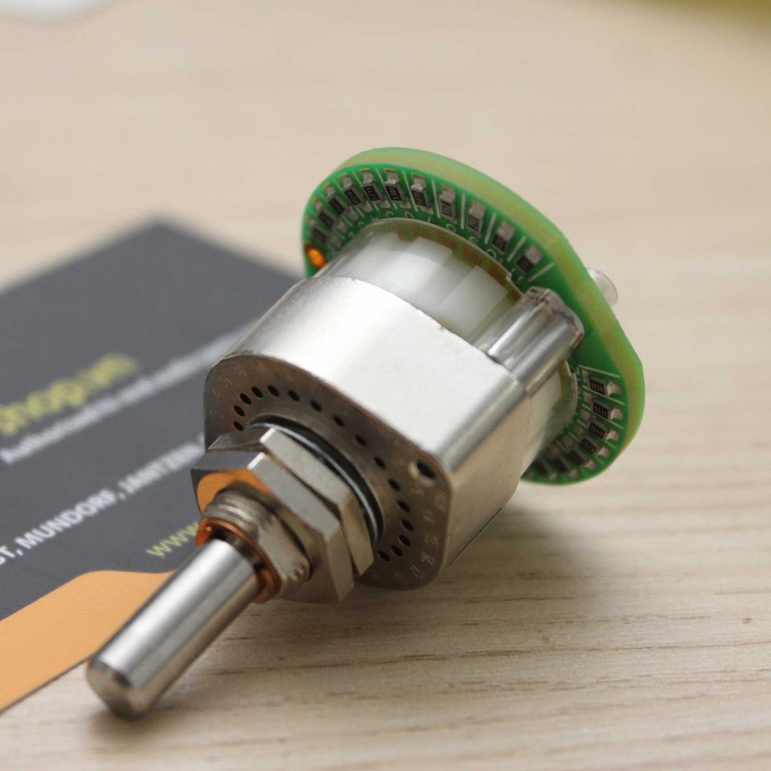 Volume Elma A4 Series 24 Steps - 100K mono - Hifiparts.net